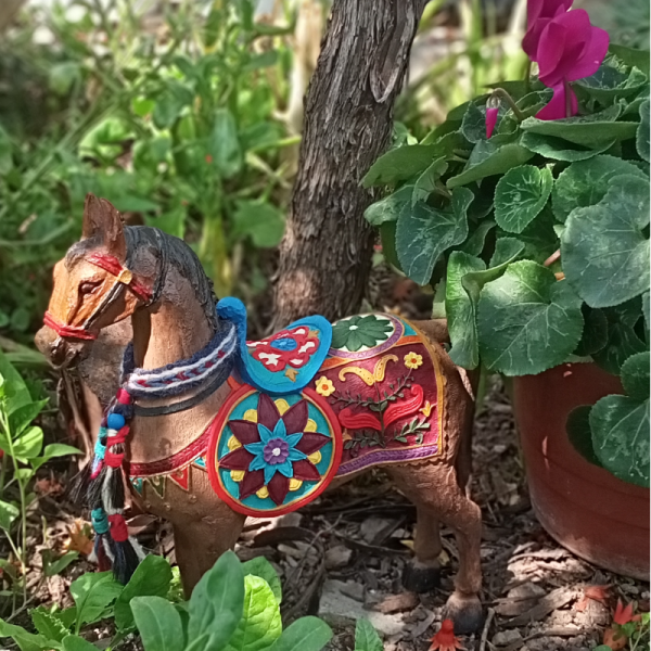 Dekoratif Polyester Savaşçı At Heykeli - Biblo - Miamano