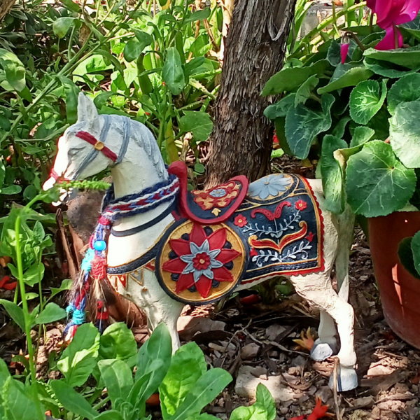 Dekoratif Polyester Savaşçı At Heykeli - Biblo - Miamano